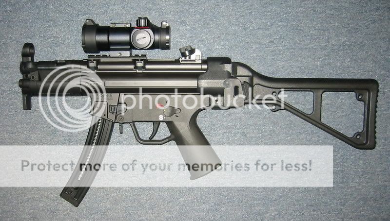 GSG-5PK and MP5K-PDW Comparison PIX > GSG-5 > AR15.COM