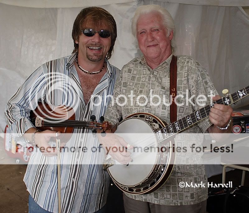 Our pictures of other banjo players - Discussion Forums - Banjo Hangout