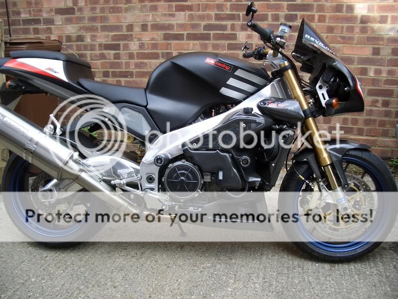 My 02 RSVR - Tuono conversion