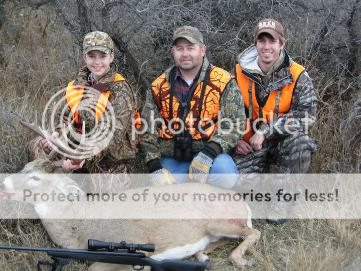 12 year old sister's first buck! Lots of pics! - 24hourcampfire